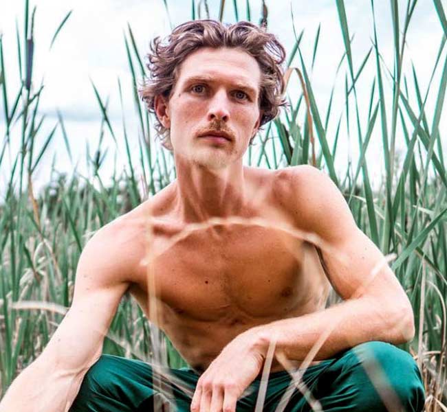 Tim Shieff is a piss drinking imbecile - Plant Based Savage
